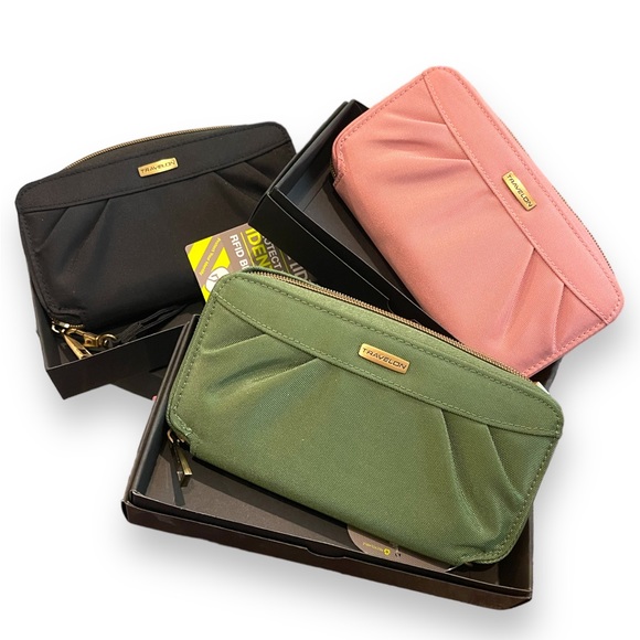 Travelon | Bags | Nwt Travelon Rfid Blocking Pleated Wristlet Wallet ...